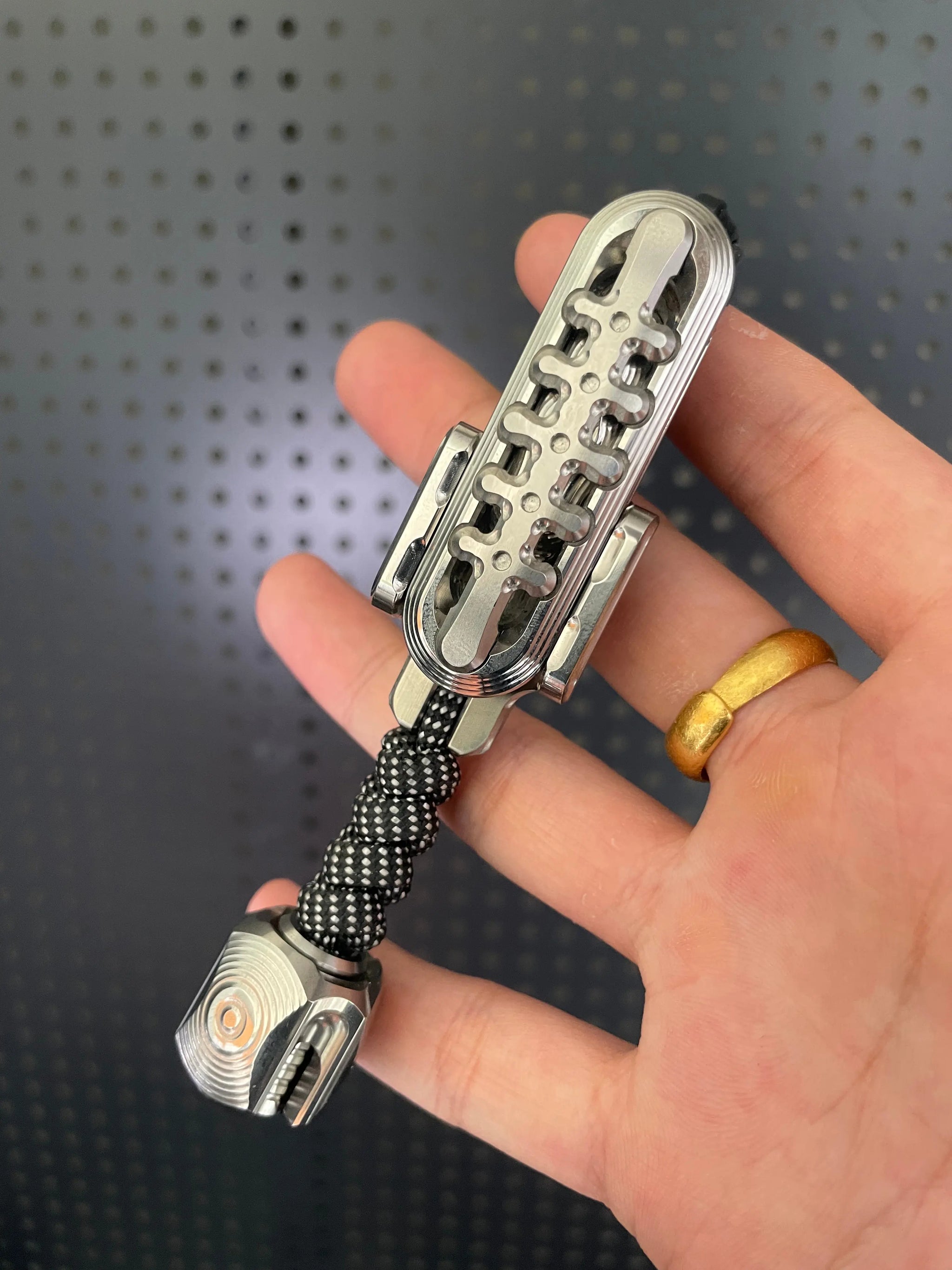 EXOSKELETON Set Titanium