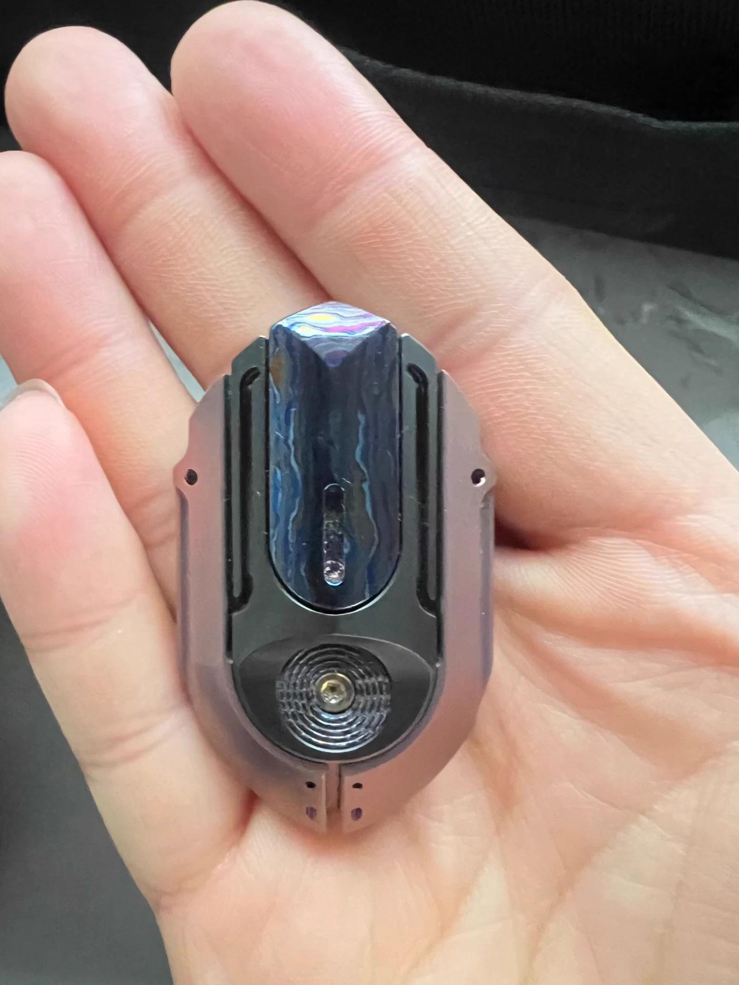 METILIS Roche Strike Slider pre-owned