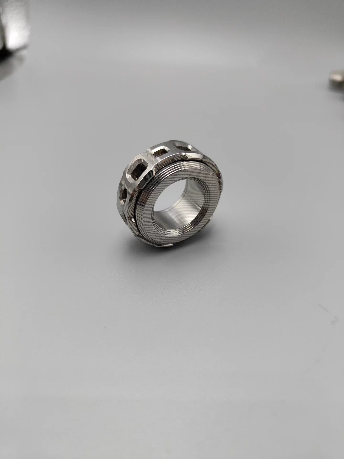 ACEdc Mechanical Ring 1.0 pre-owned – TRB Creation